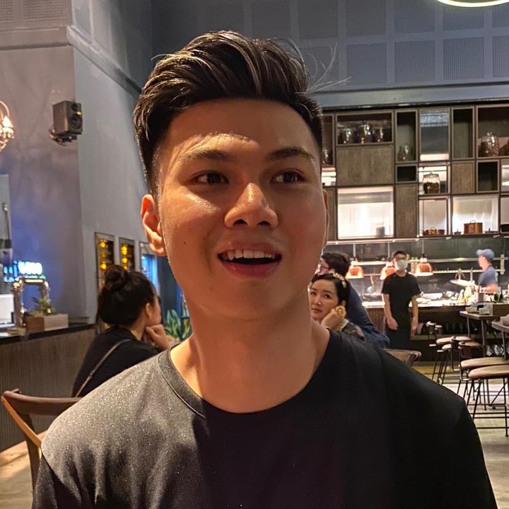 a7e95431_bd21_4563_a494_4ae8d87bc319_DE02CAF9-0D61-4E2C-9ADA ...